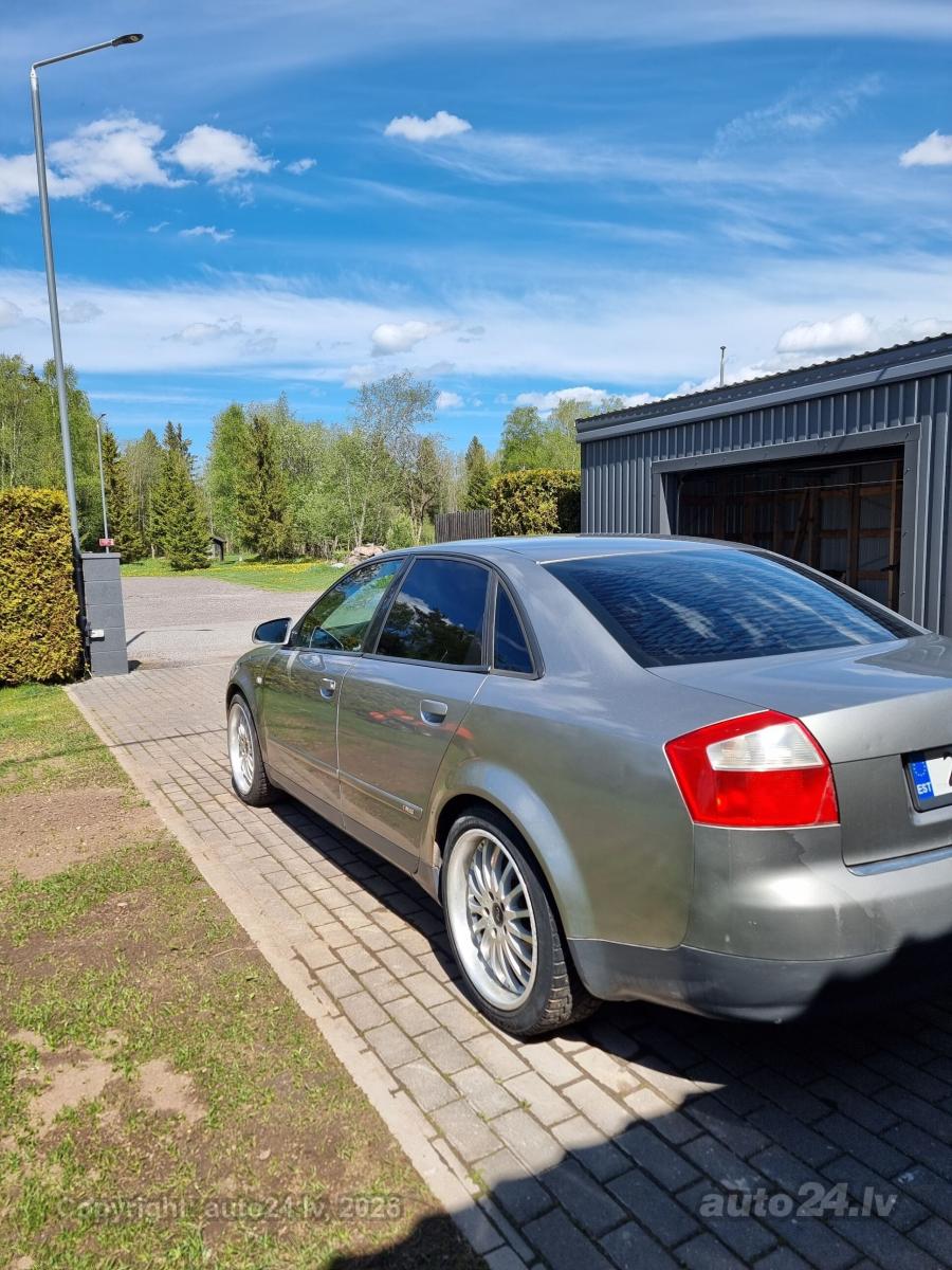 Grey Audi A4 2002 in Tallinn, with an engine capacity of 2.50 L and mileage of 0 thousand km for 1190 €, photo 5 on AUTOMOTO.COM.LV