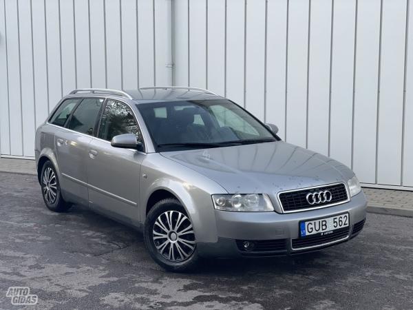 Pelēks Audi A4 2002 Alīta, ar dzinēja tilpumu 1.90 L un nobraukumu 272 tūkst. km par 650 €, foto 3 vietnē AUTOMOTO.COM.LV