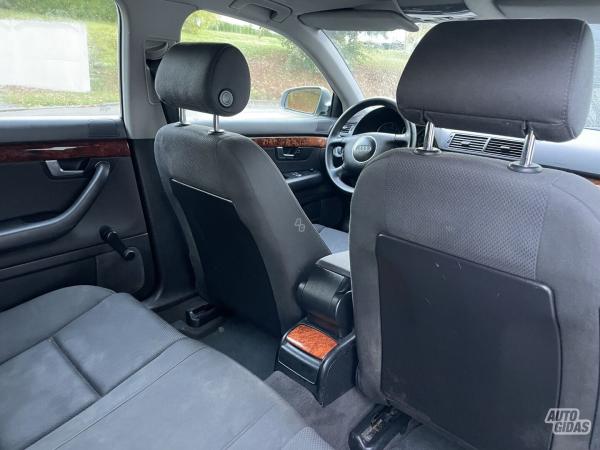 Pelēks Audi A4 2002 Alīta, ar dzinēja tilpumu 1.90 L un nobraukumu 272 tūkst. km par 650 €, foto 11 vietnē AUTOMOTO.COM.LV