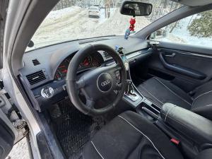 Pelēks Audi A4 2003 Viļņa, ar dzinēja tilpumu 1.90 L un nobraukumu 398 tūkst. km par 1250 €, foto 9 vietnē AUTOMOTO.COM.LV