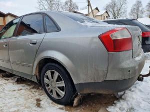 Pelēks Audi A4 2003 Panevēža, ar dzinēja tilpumu 1.90 L un nobraukumu 420 tūkst. km par 550 €, foto 16 vietnē AUTOMOTO.COM.LV