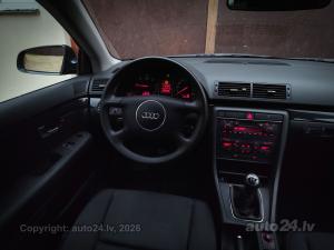 Grey Audi A4 2003 in Viljandi, with an engine capacity of 1.90 L and mileage of 239 thousand km for 3990 €, photo 4 on AUTOMOTO.COM.LV