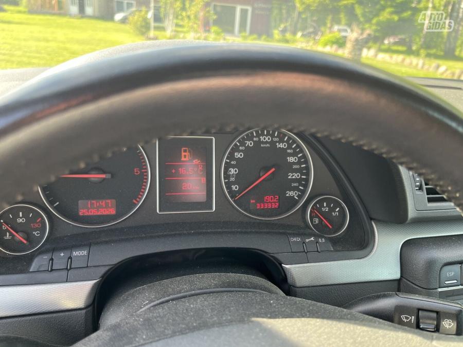 Grey Audi A4 2003 in Ignalina, with an engine capacity of 1.90 L and mileage of 333 thousand km for 2250 €, photo 7 on AUTOMOTO.COM.LV