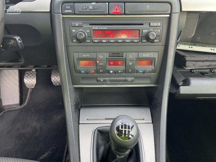 Grey Audi A4 2003 in Ignalina, with an engine capacity of 1.90 L and mileage of 333 thousand km for 2250 €, photo 14 on AUTOMOTO.COM.LV