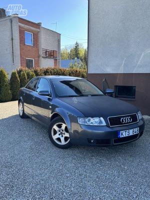 Pelēks Audi A4 2003 Viļņa, ar dzinēja tilpumu 1.90 L un nobraukumu 354 tūkst. km par 2000 €, foto  vietnē AUTOMOTO.COM.LV
