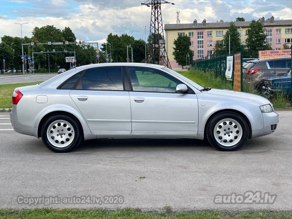 Серый Ауди А4 2003 в Нарва, объемом двигателя 2.50 л и пробегом 365 тыс. км за 1499 €, фото 3 на AUTOMOTO.COM.LV