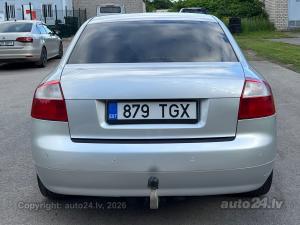 Pelēks Audi A4 2003 Narva, ar dzinēja tilpumu 2.50 L un nobraukumu 365 tūkst. km par 1499 €, foto 7 vietnē AUTOMOTO.COM.LV