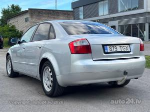 Pelēks Audi A4 2003 Narva, ar dzinēja tilpumu 2.50 L un nobraukumu 365 tūkst. km par 1499 €, foto 8 vietnē AUTOMOTO.COM.LV