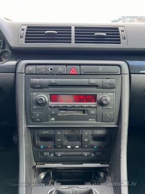 Pelēks Audi A4 2003 Narva, ar dzinēja tilpumu 2.50 L un nobraukumu 365 tūkst. km par 1499 €, foto 20 vietnē AUTOMOTO.COM.LV