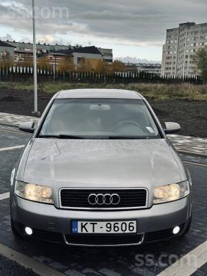 Pelēks Audi A4 2003 Jelgava, ar dzinēja tilpumu 2.50 L un nobraukumu 434 tūkst. km par 1700 €, foto 3 vietnē AUTOMOTO.COM.LV