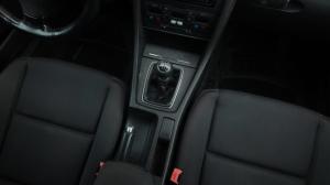 Grey Audi A4 2003 in Riga, with an engine capacity of 2.50 L and mileage of 435 thousand km for 2600 €, photo 5 on AUTOMOTO.COM.LV