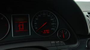 Grey Audi A4 2003 in Riga, with an engine capacity of 2.50 L and mileage of 435 thousand km for 2600 €, photo 7 on AUTOMOTO.COM.LV