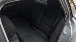 Grey Audi A4 2003 in Riga, with an engine capacity of 2.50 L and mileage of 435 thousand km for 2600 €, photo 13 on AUTOMOTO.COM.LV