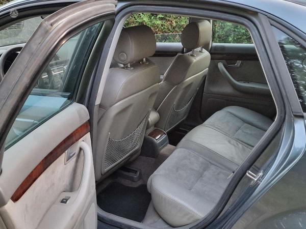 Grey Audi A4 2003 in Vilnius, with an engine capacity of 1.90 L and mileage of 387 thousand km for 1750 €, photo 8 on AUTOMOTO.COM.LV