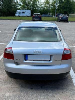 Pelēks Audi A4 2003 Radviliškis, ar dzinēja tilpumu 1.90 L un nobraukumu 340 tūkst. km par 1500 €, foto 6 vietnē AUTOMOTO.COM.LV