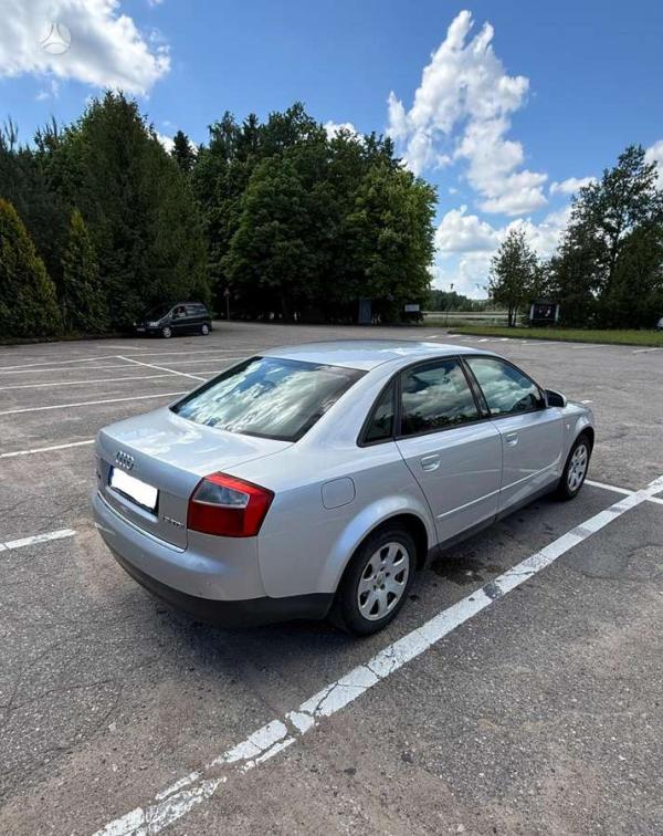 Grey Audi A4 2003 in Radviliskis, with an engine capacity of 1.90 L and mileage of 340 thousand km for 1500 €, photo 6 on AUTOMOTO.COM.LV