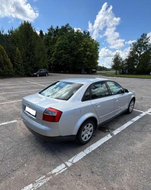 Pelēks Audi A4 2003 Radviliškis, ar dzinēja tilpumu 1.90 L un nobraukumu 340 tūkst. km par 1500 €, foto 7 vietnē AUTOMOTO.COM.LV