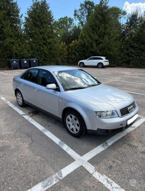 Pelēks Audi A4 2003 Radviliškis, ar dzinēja tilpumu 1.90 L un nobraukumu 340 tūkst. km par 1500 €, foto 9 vietnē AUTOMOTO.COM.LV