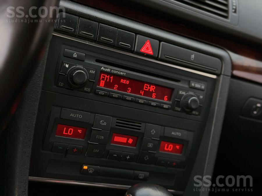 Серый Ауди А4 2003 в Рига, объемом двигателя 1.80 л и пробегом 285 тыс. км за 1500 €, фото 21 на AUTOMOTO.COM.LV