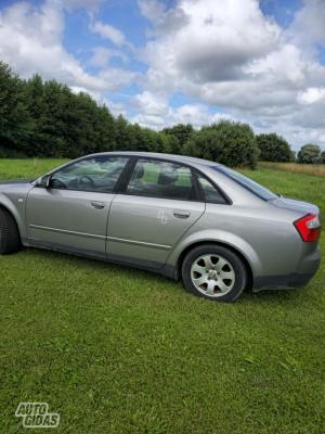 Pelēks Audi A4 2003 Skuodas, ar dzinēja tilpumu 1.90 L un nobraukumu 350 tūkst. km par 1800 €, foto  vietnē AUTOMOTO.COM.LV