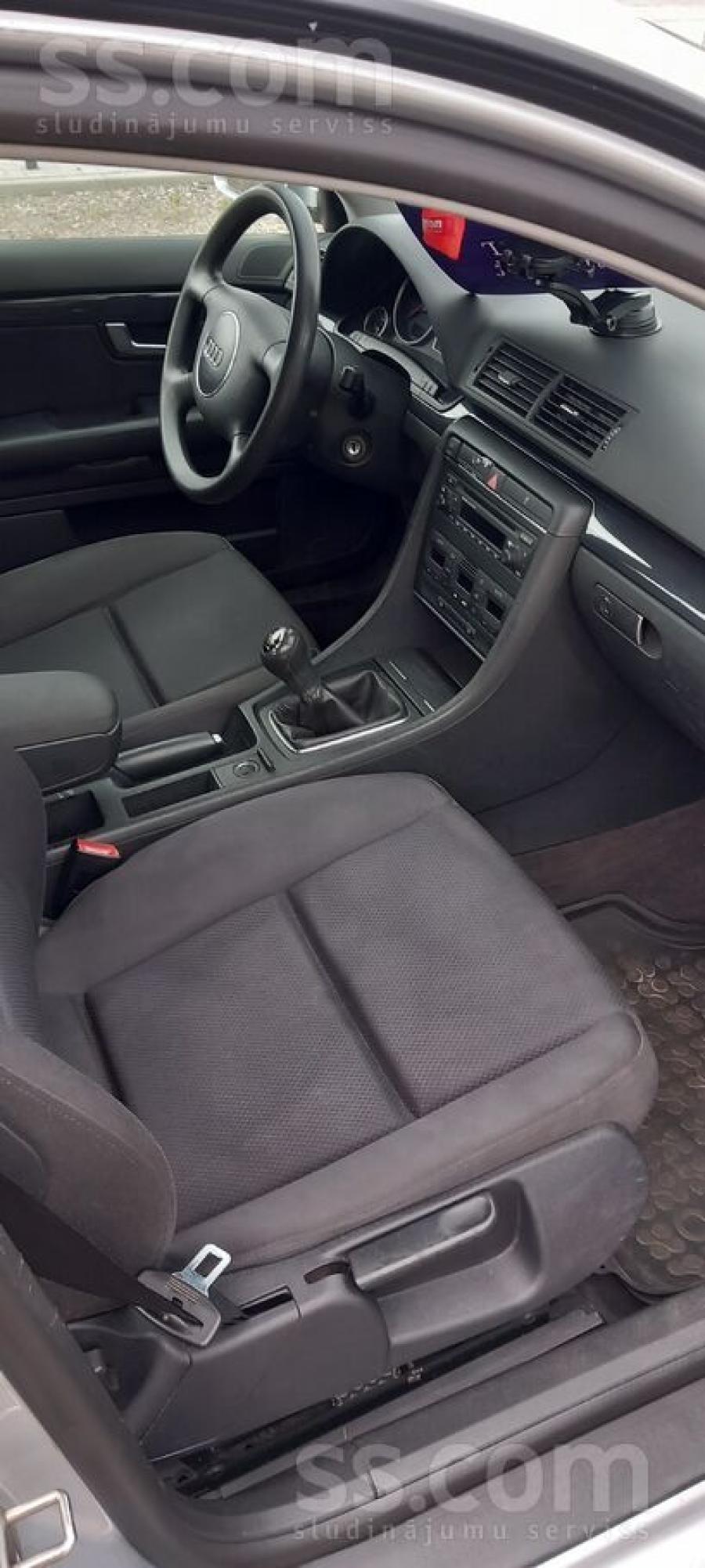 Pelēks Audi A4 2003 Cēsis, ar dzinēja tilpumu 2.00 L un nobraukumu 191 tūkst. km par 2950 €, foto 5 vietnē AUTOMOTO.COM.LV