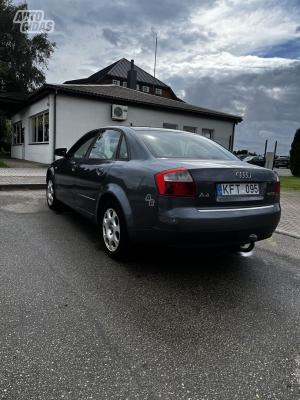 Pelēks Audi A4 2003 Telšiai, ar dzinēja tilpumu 1.90 L un nobraukumu 424 tūkst. km par 1500 €, foto 5 vietnē AUTOMOTO.COM.LV