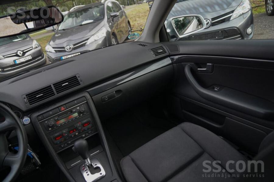 Grey Audi A4 2003 in Riga, with an engine capacity of 2.00 L and mileage of 297 thousand km for 2590 €, photo 10 on AUTOMOTO.COM.LV
