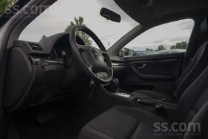 Grey Audi A4 2003 in Riga, with an engine capacity of 2.00 L and mileage of 297 thousand km for 2590 €, photo 11 on AUTOMOTO.COM.LV