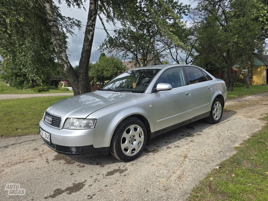 Pelēks Audi A4 2003 Plungė, ar dzinēja tilpumu 1.90 L un nobraukumu 478 tūkst. km par 1200 €, foto 1 vietnē AUTOMOTO.COM.LV
