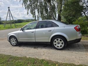 Pelēks Audi A4 2003 Plungė, ar dzinēja tilpumu 1.90 L un nobraukumu 478 tūkst. km par 1200 €, foto 3 vietnē AUTOMOTO.COM.LV