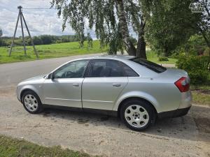 Pelēks Audi A4 2003 Plungė, ar dzinēja tilpumu 1.90 L un nobraukumu 478 tūkst. km par 1200 €, foto 5 vietnē AUTOMOTO.COM.LV