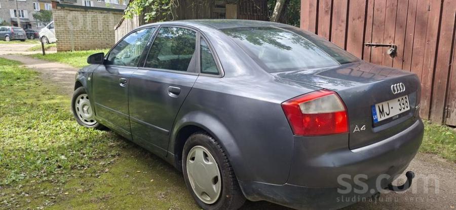 Pelēks Audi A4 2003 Daugavpils, ar dzinēja tilpumu 1.90 L un nobraukumu 300 tūkst. km par 950 €, foto 10 vietnē AUTOMOTO.COM.LV