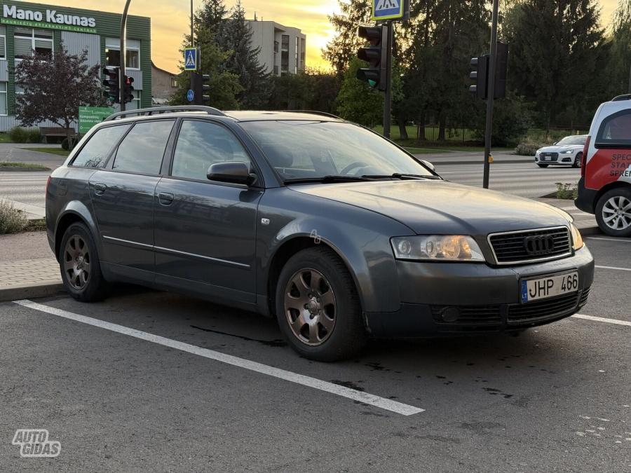Grey Audi A4 2003 in Kaunas, with an engine capacity of 1.90 L and mileage of 346 thousand km for 850 €, photo 1 on AUTOMOTO.COM.LV