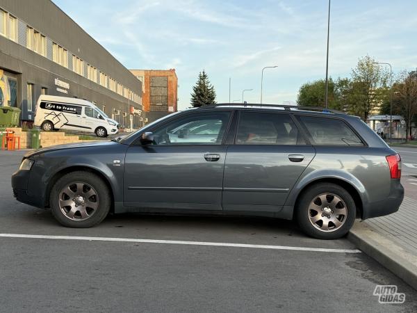 Pelēks Audi A4 2003 Kauņa, ar dzinēja tilpumu 1.90 L un nobraukumu 346 tūkst. km par 850 €, foto 7 vietnē AUTOMOTO.COM.LV