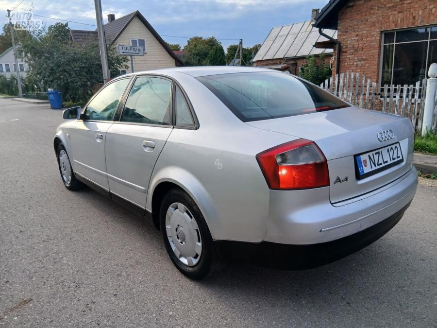 Grey Audi A4 2003 in Alytus, with an engine capacity of 1.90 L and mileage of 360 thousand km for 550 €, photo 9 on AUTOMOTO.COM.LV