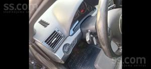 Pelēks Audi A4 2003 Valka, ar dzinēja tilpumu 1.90 L un nobraukumu 347 tūkst. km par 1590 €, foto 10 vietnē AUTOMOTO.COM.LV