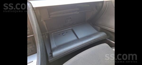 Audi A4 2003 Valka vietnÄ PelÄks Audi A4 2003 Valka, ar dzinÄja tilpumu 1.90 L un nobraukumu 347 tÅ«kst. km par 1590 ā¬, foto 11 vietnÄ AUTOMOTO.COM.LV