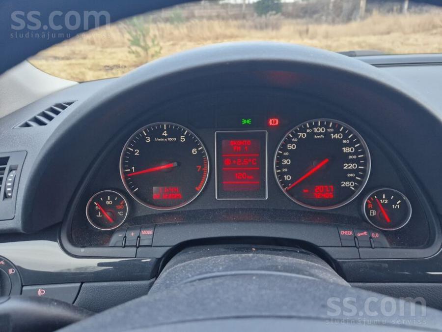 Pelēks Audi A4 2004 Limbaži, ar dzinēja tilpumu 2.00 L un nobraukumu 73 tūkst. km par 3999 €, foto 13 vietnē AUTOMOTO.COM.LV