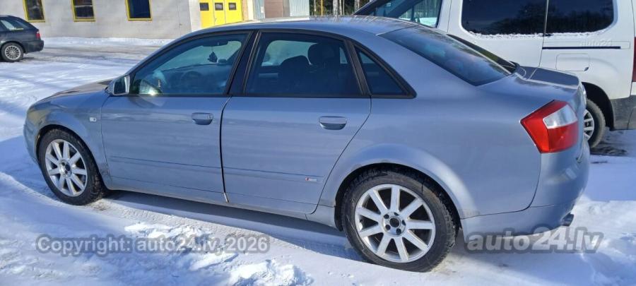 Pelēks Audi A4 2004 Pelva, ar dzinēja tilpumu 1.80 L un nobraukumu 303 tūkst. km par 1200 €, foto 3 vietnē AUTOMOTO.COM.LV