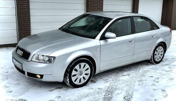 Pelēks Audi A4 2004 Viļņa, ar dzinēja tilpumu 1.60 L un nobraukumu 226 tūkst. km par 1770 €, foto 2 vietnē AUTOMOTO.COM.LV