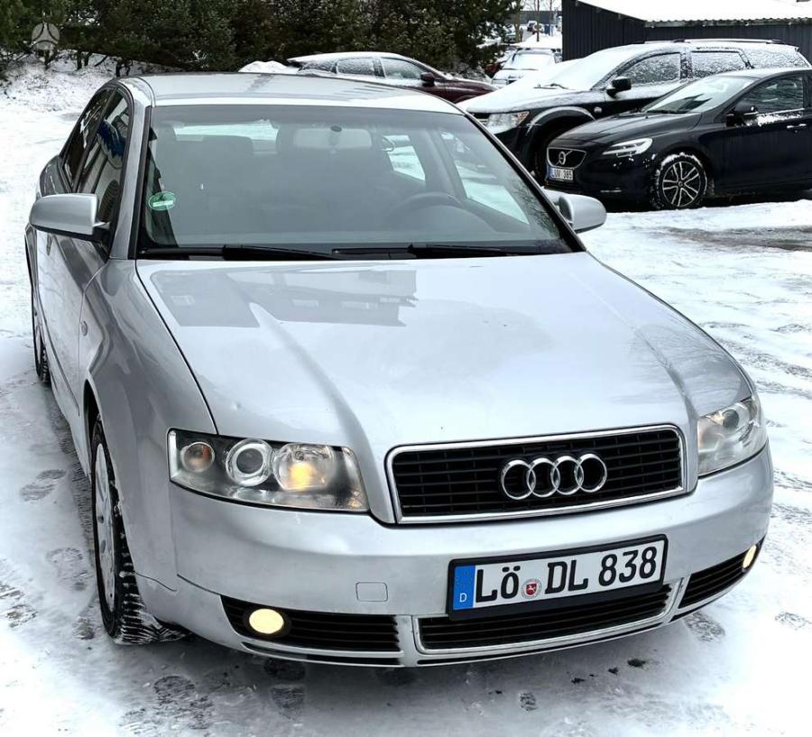 Pelēks Audi A4 2004 Viļņa, ar dzinēja tilpumu 1.60 L un nobraukumu 226 tūkst. km par 1770 €, foto 6 vietnē AUTOMOTO.COM.LV