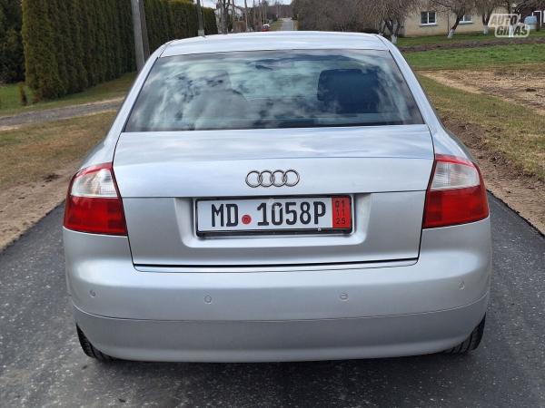 Pelēks Audi A4 2004 Mažeikiai, ar dzinēja tilpumu 1.90 L un nobraukumu 273 tūkst. km par 2650 €, foto 8 vietnē AUTOMOTO.COM.LV