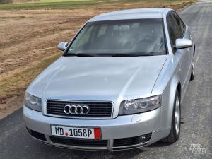 Pelēks Audi A4 2004 Mažeikiai, ar dzinēja tilpumu 1.90 L un nobraukumu 273 tūkst. km par 2650 €, foto 11 vietnē AUTOMOTO.COM.LV