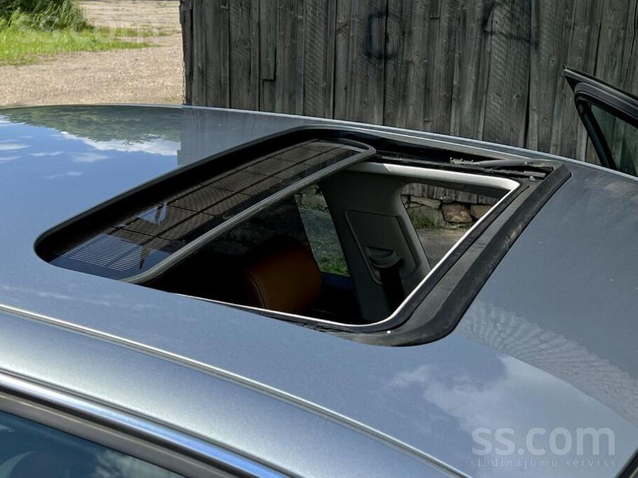 Pelēks Audi A4 2004 Cēsis, ar dzinēja tilpumu 2.00 L un nobraukumu 135 tūkst. km par 4650 €, foto 9 vietnē AUTOMOTO.COM.LV