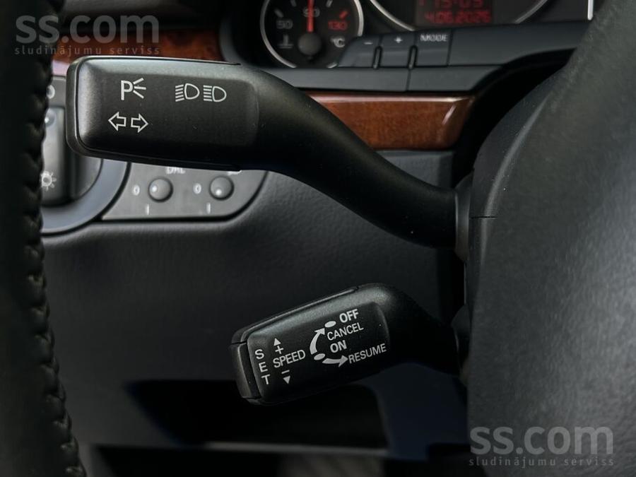 Pelēks Audi A4 2004 Cēsis, ar dzinēja tilpumu 2.00 L un nobraukumu 135 tūkst. km par 4650 €, foto 17 vietnē AUTOMOTO.COM.LV