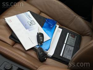 Pelēks Audi A4 2004 Cēsis, ar dzinēja tilpumu 2.00 L un nobraukumu 135 tūkst. km par 4650 €, foto 28 vietnē AUTOMOTO.COM.LV