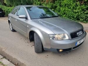 Pelēks Audi A4 2004 Kauņa, ar dzinēja tilpumu 1.90 L un nobraukumu 304 tūkst. km par 1300 €, foto 3 vietnē AUTOMOTO.COM.LV