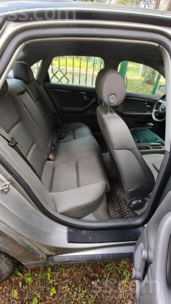 Pelēks Audi A4 2004 Rīga, ar dzinēja tilpumu 1.90 L un nobraukumu 182 tūkst. km par 1600 €, foto 7 vietnē AUTOMOTO.COM.LV
