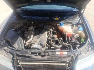 Grey Audi A4 2004 in Kaunas, with an engine capacity of 1.90 L and mileage of 397 thousand km for 1600 €, photo 15 on AUTOMOTO.COM.LV