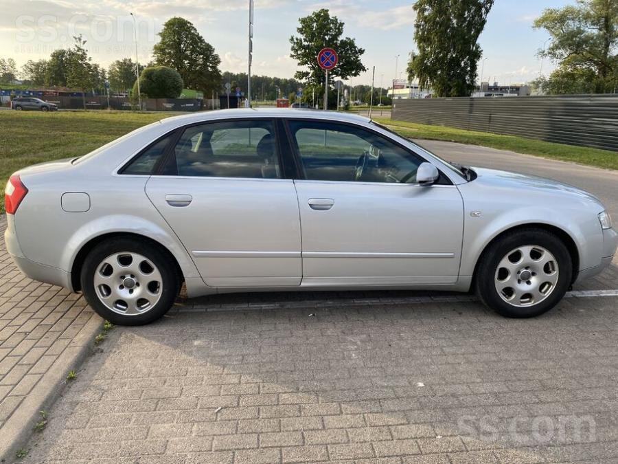Grey Audi A4 2004 in Riga, with an engine capacity of 2.00 L and mileage of 340 thousand km for 1550 €, photo 1 on AUTOMOTO.COM.LV